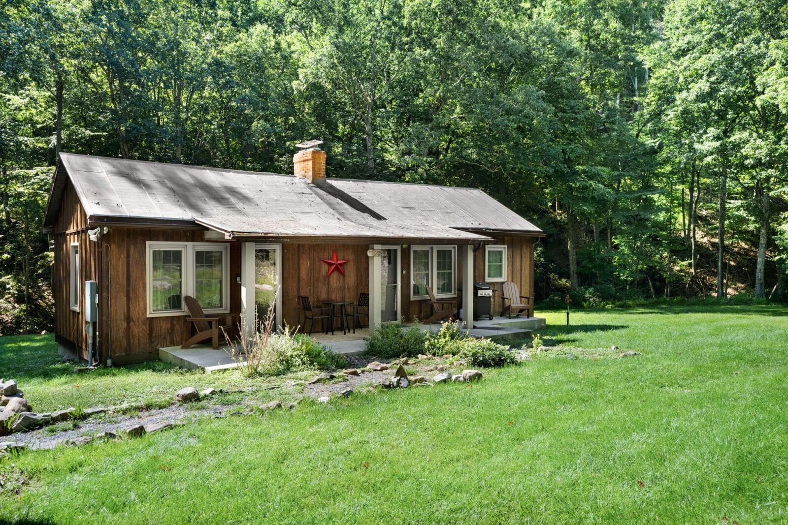 River Birch Cabin - Blue Maple