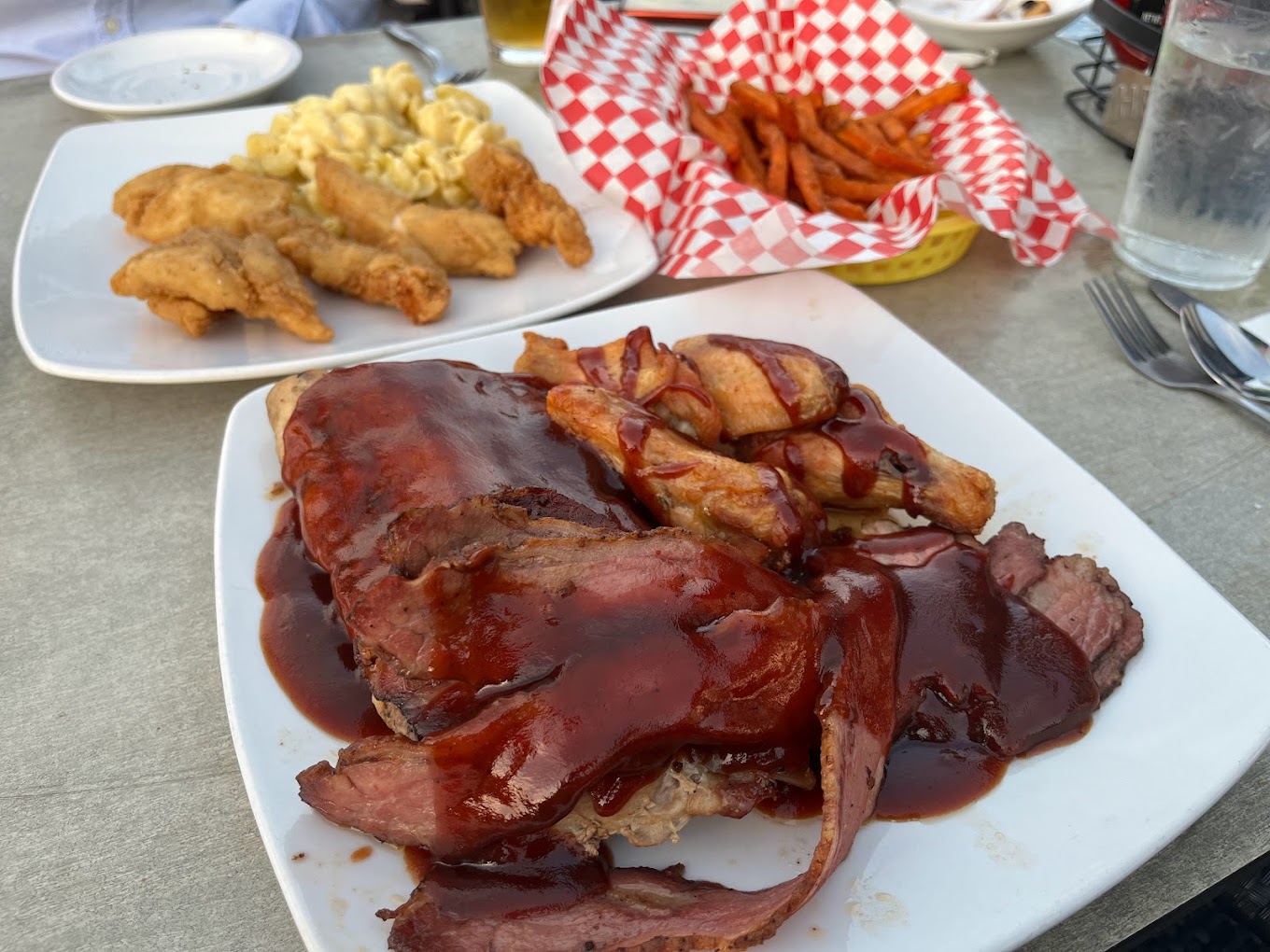 12 Most Delish Restaurants in Berkeley Springs - Blue Maple