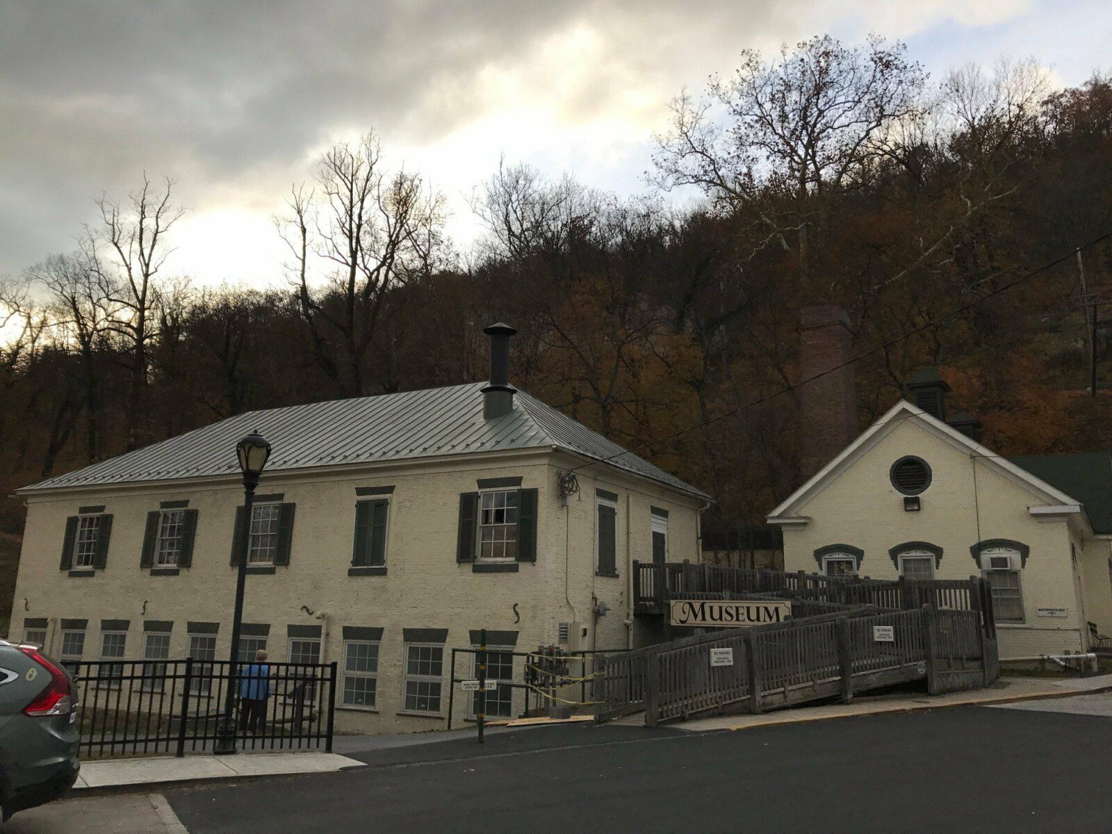 12 Best Things to Do in Berkeley Springs, WV - Blue Maple