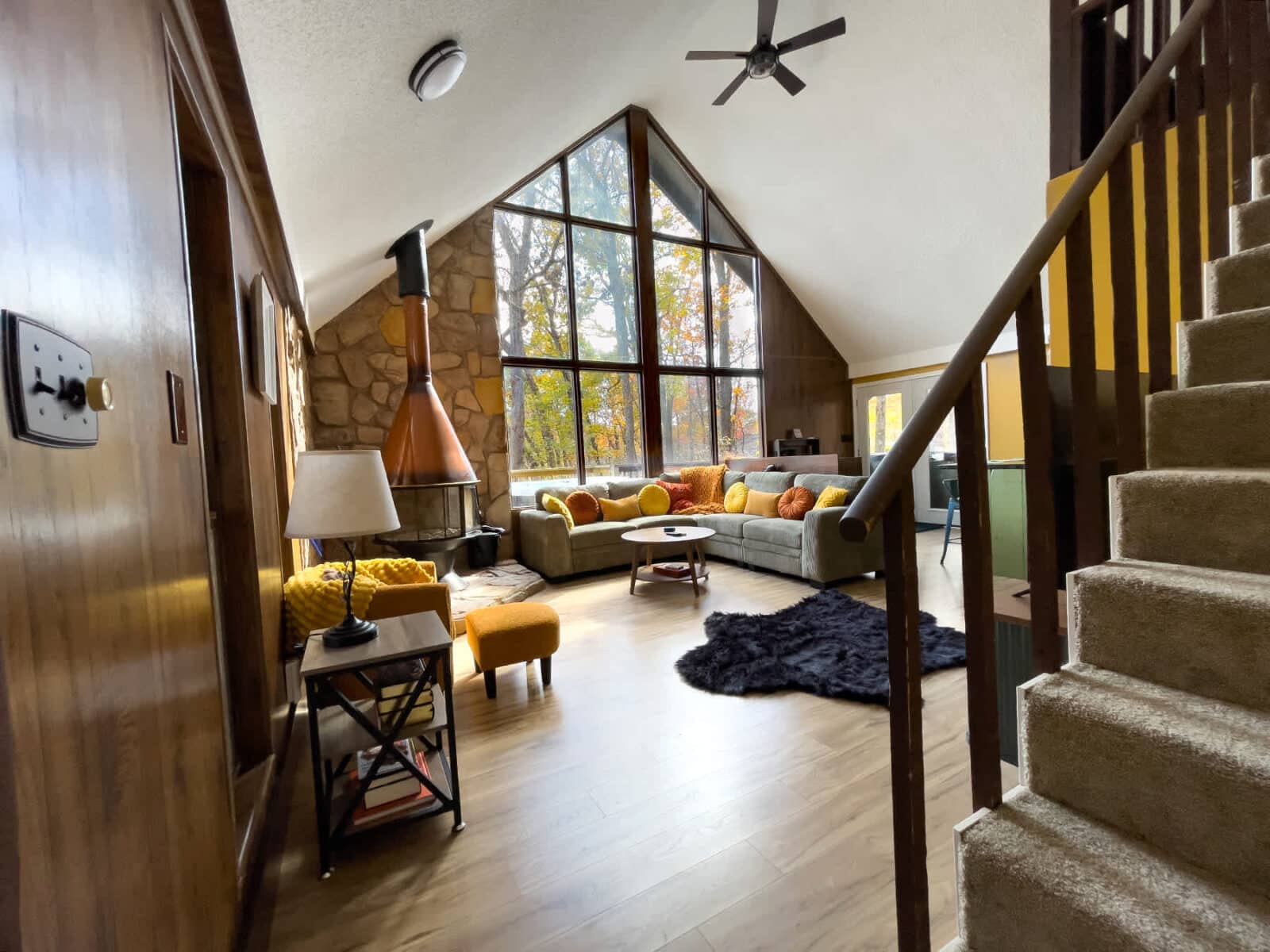 Little Bear Lodge - Blue Maple